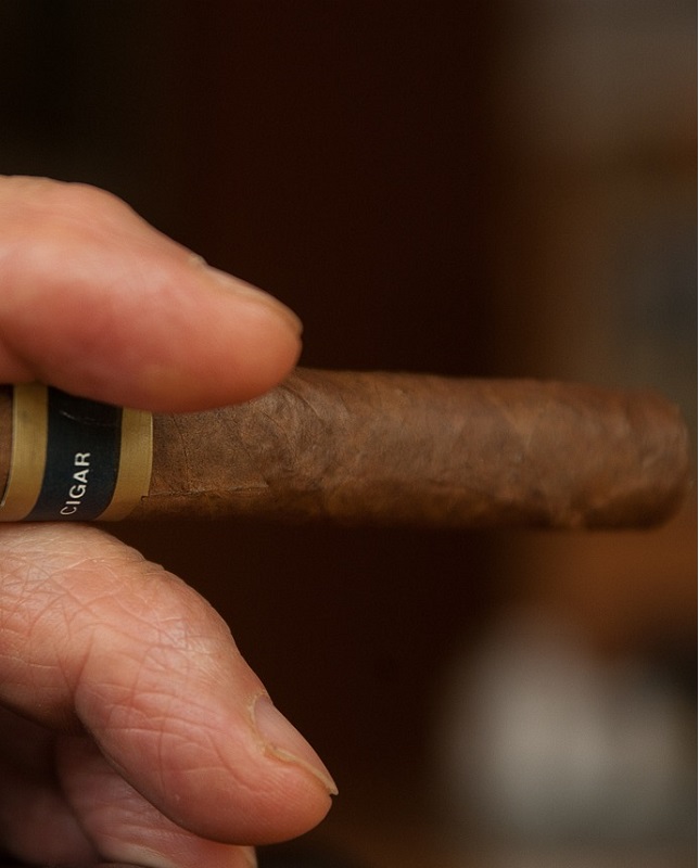 Cigar Smoke & Odor Removal | Smoke Eaters